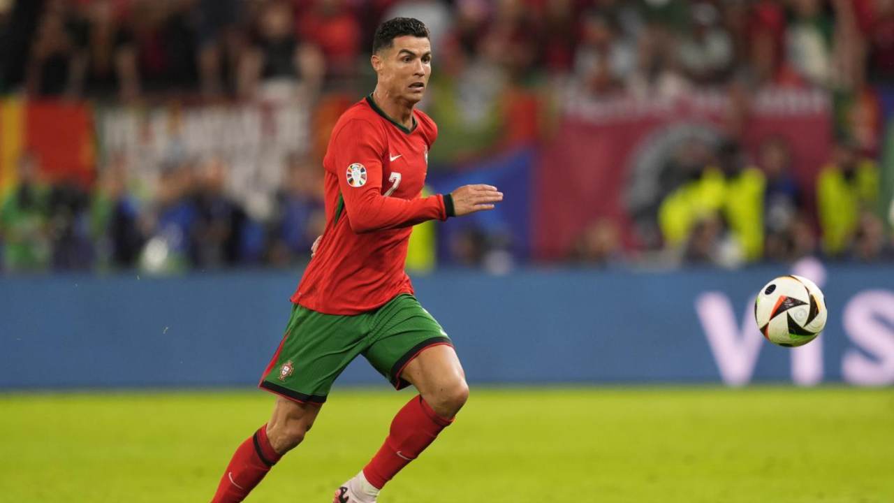 Basta con l'Arabia, chiudo la carriera in EUROPA | Cristiano Ronaldo ...